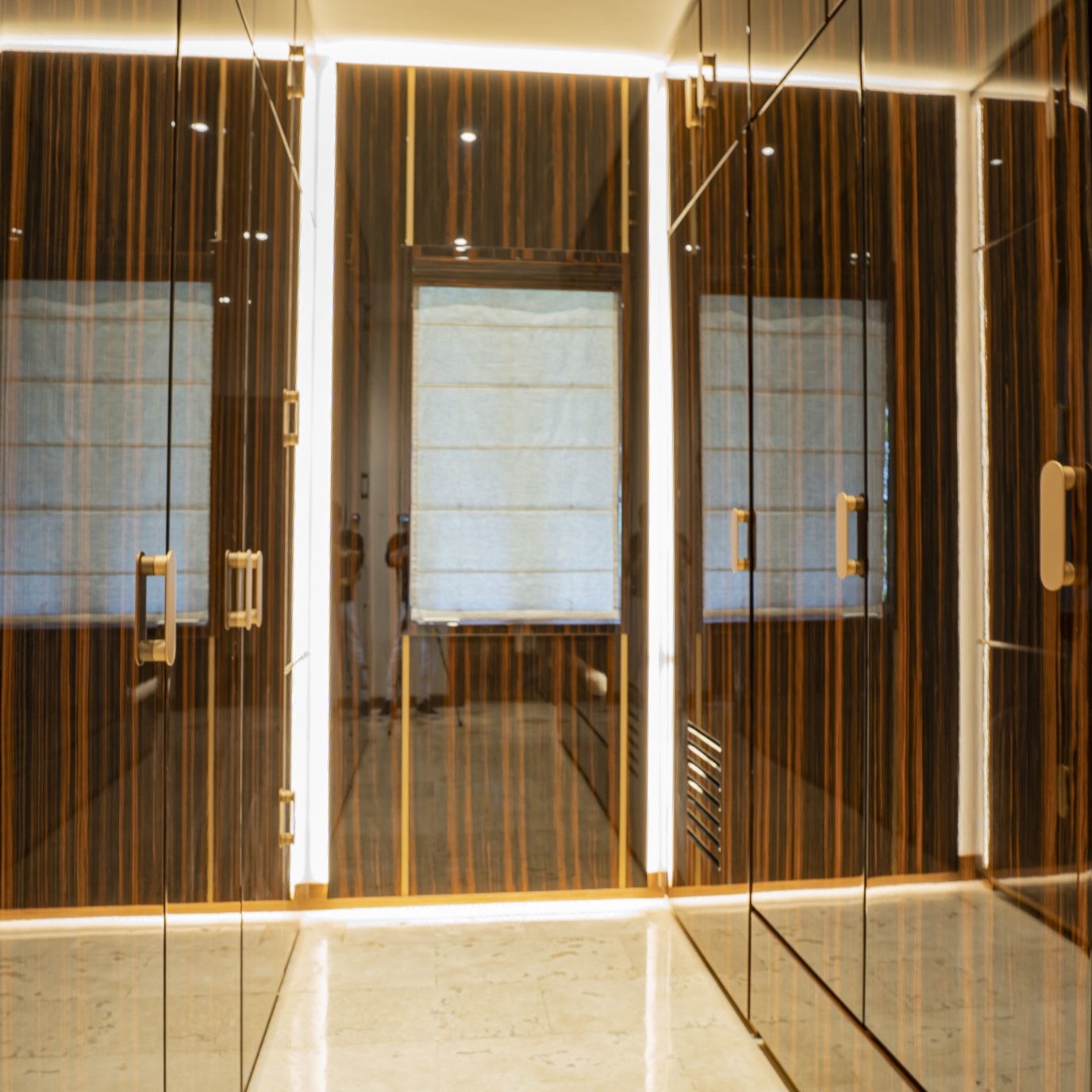 What Is A Bespoke Closet Design with Castalia Collections - Castalia ...